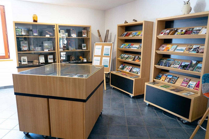 La Maison du tourisme et du Parc de Génolhac fait peau neuve ! | Parc ...